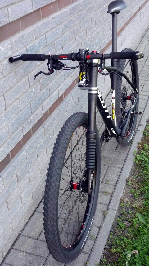 Scott 900 RC Lefty custom – eliflap